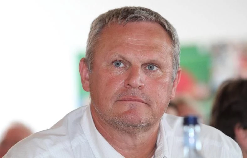 Rainer Beck übergibt Anteile an der LES GmbH