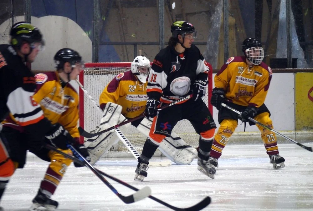 Dinslakener Kobras verlieren in Lauterbach