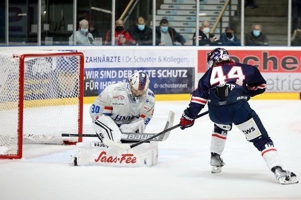 Samuel Dube muss seine Karriere beenden